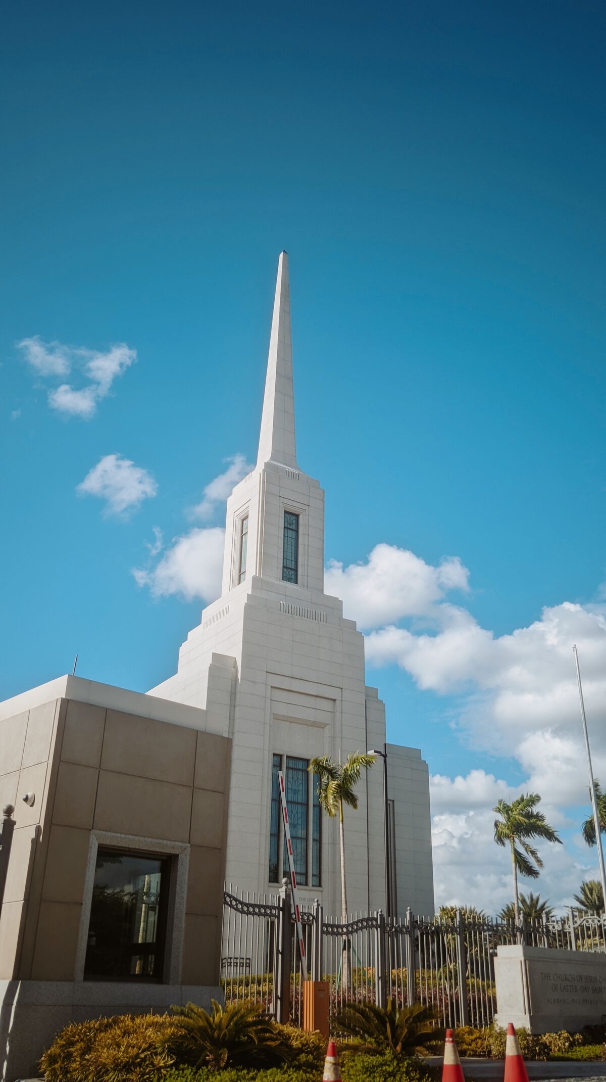 Alabang Philippines Temple Photograph Gallery ...