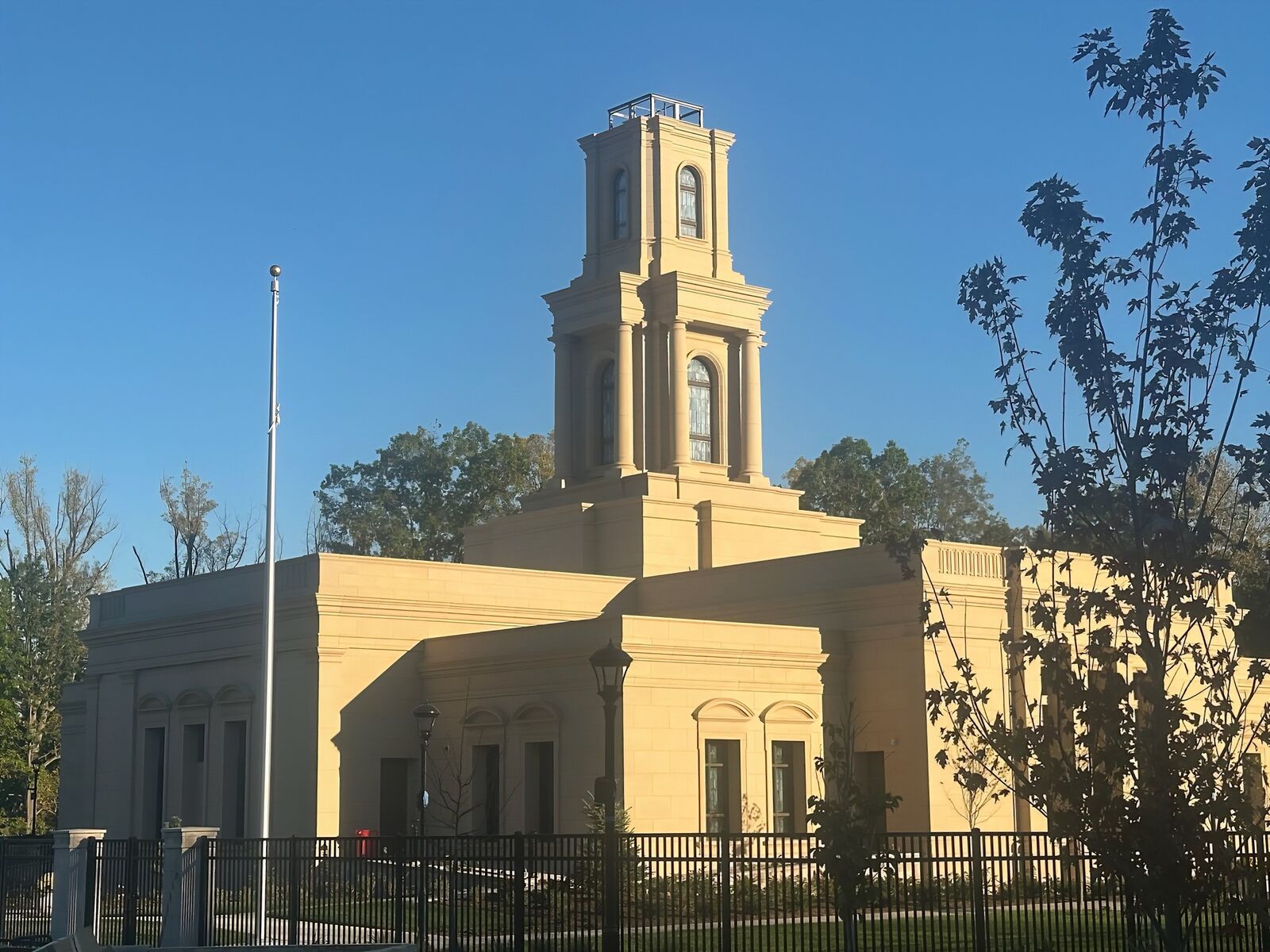 Cleveland Ohio Temple Photograph Gallery | ChurchofJesusChristTemples.org