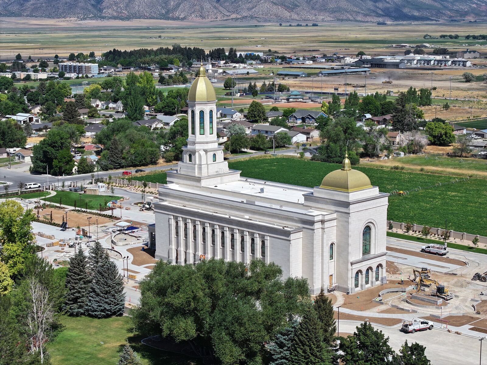 Ephraim Utah Temple Photograph Gallery | ChurchofJesusChristTemples.org