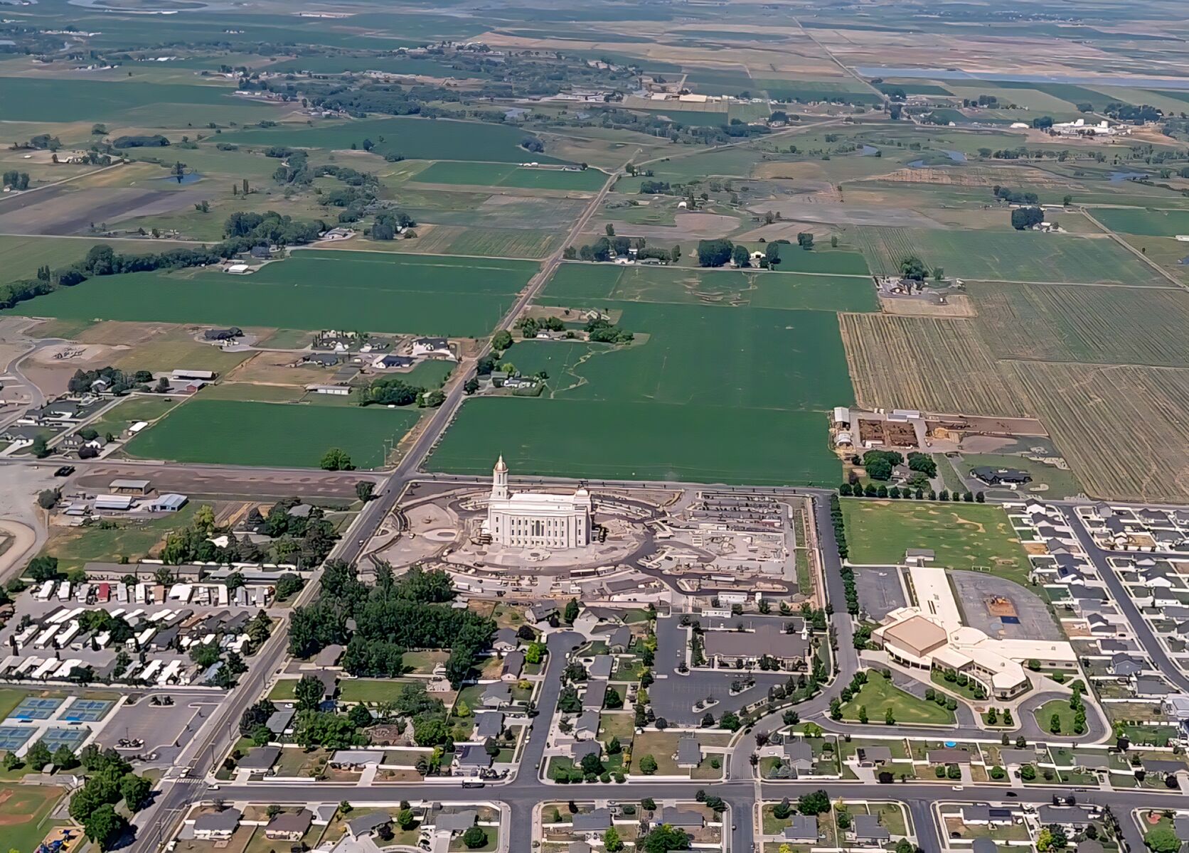 Smithfield Utah Temple Photograph Gallery | ChurchofJesusChristTemples.org